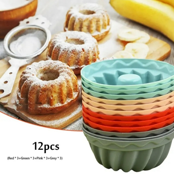 Boutique | Kitchen | New 2pc Mini Silicone Bundt Molds Pans Miniature ...